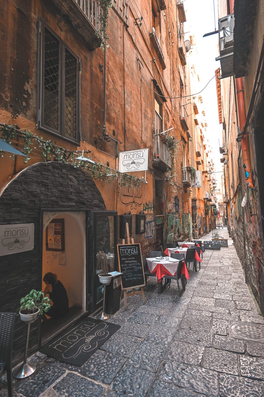 Is Napels gevaarlijk? 3x do's en don'ts - Amazing City Trips